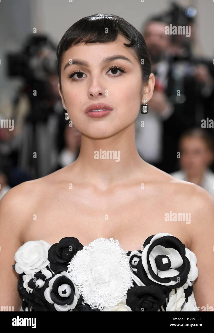 Olivia Rodrigo Attends The Metropolitan Museum Of Arts Costume
