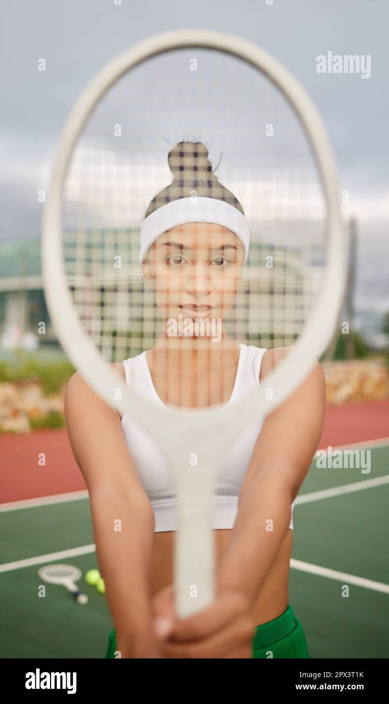 Get your grip right and the rest will follow. a sporty young woman ...