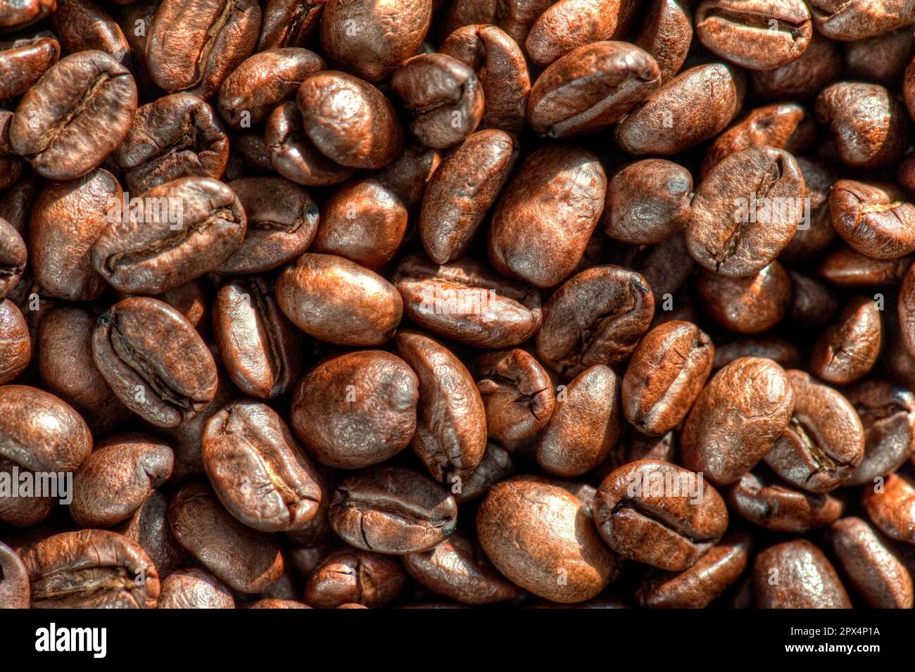 Extreme close up of roasted coffee beans Stock Photo - Alamy