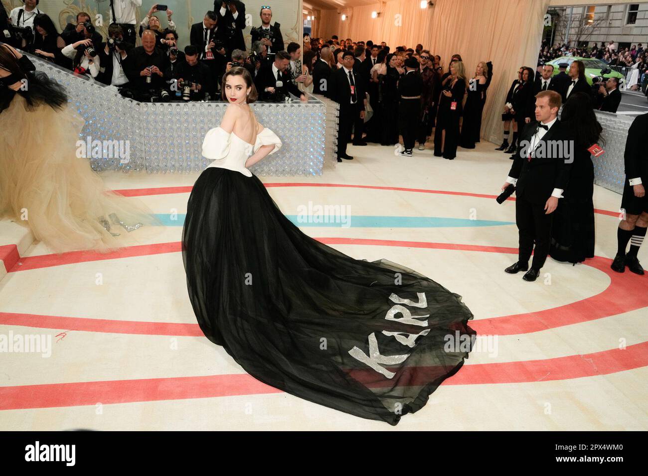 Kerry collins hi-res stock photography and images - Alamy