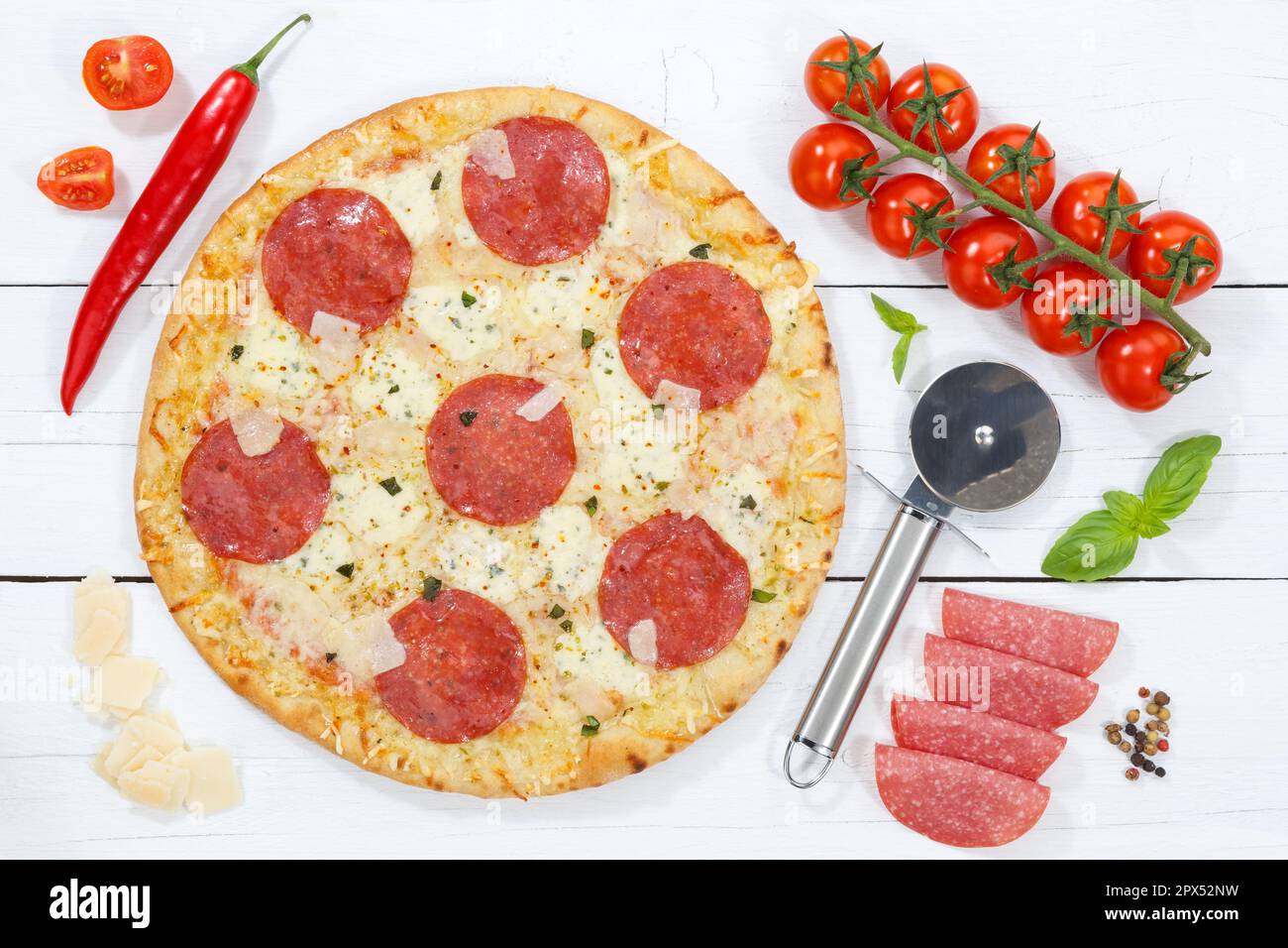 Pizza from above hi-res stock photography and images - Alamy