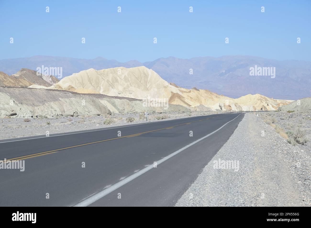 A highway on route to Death Valley in America Stock Photo - Alamy