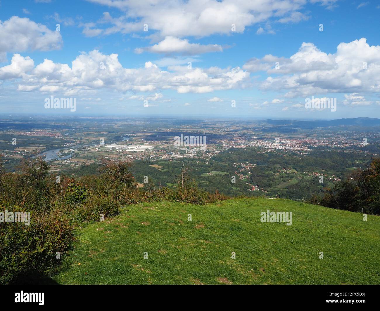 Guchevo, a mountain, the highest point Crni vrh, belongs to the lower ...