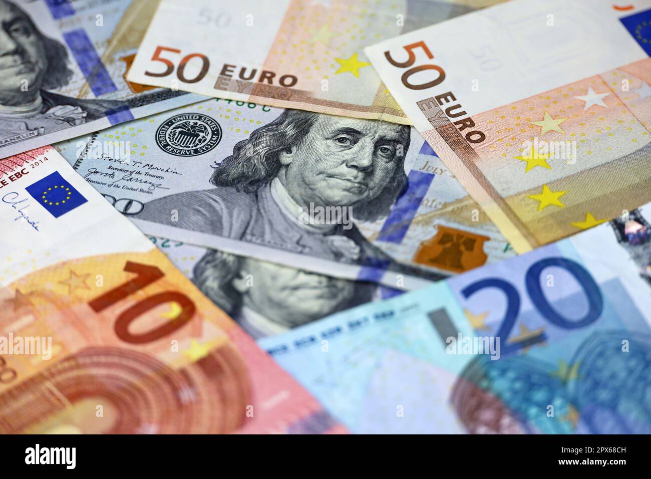 Banknotes bank hi-res stock photography and images - Alamy