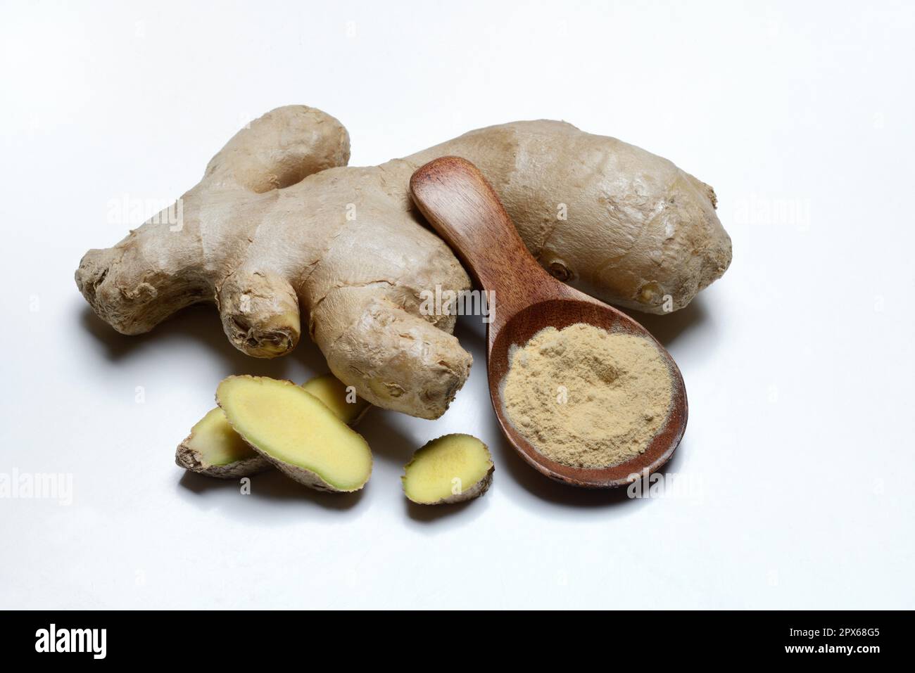 Ginger (Zingiber officinale), ginger bulb and ginger powder in ...