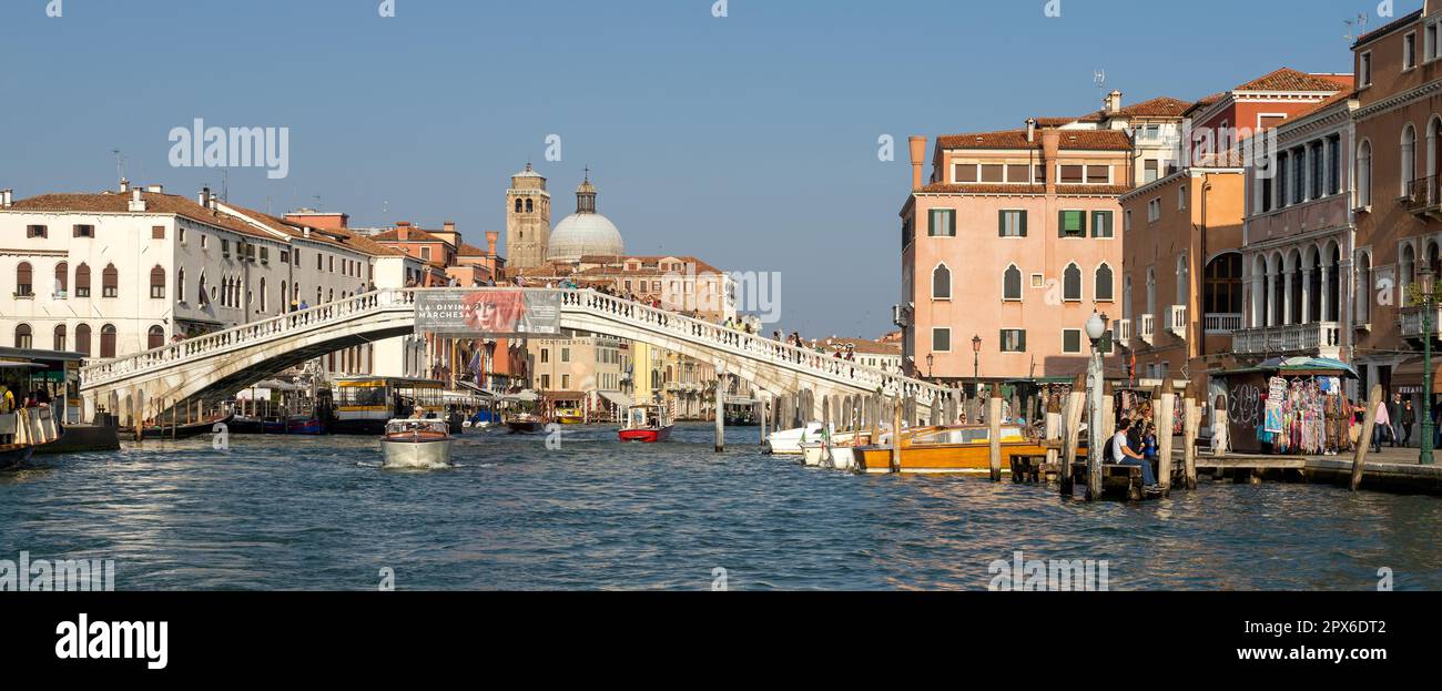 Cruising down grand canal hi-res stock photography and images - Alamy