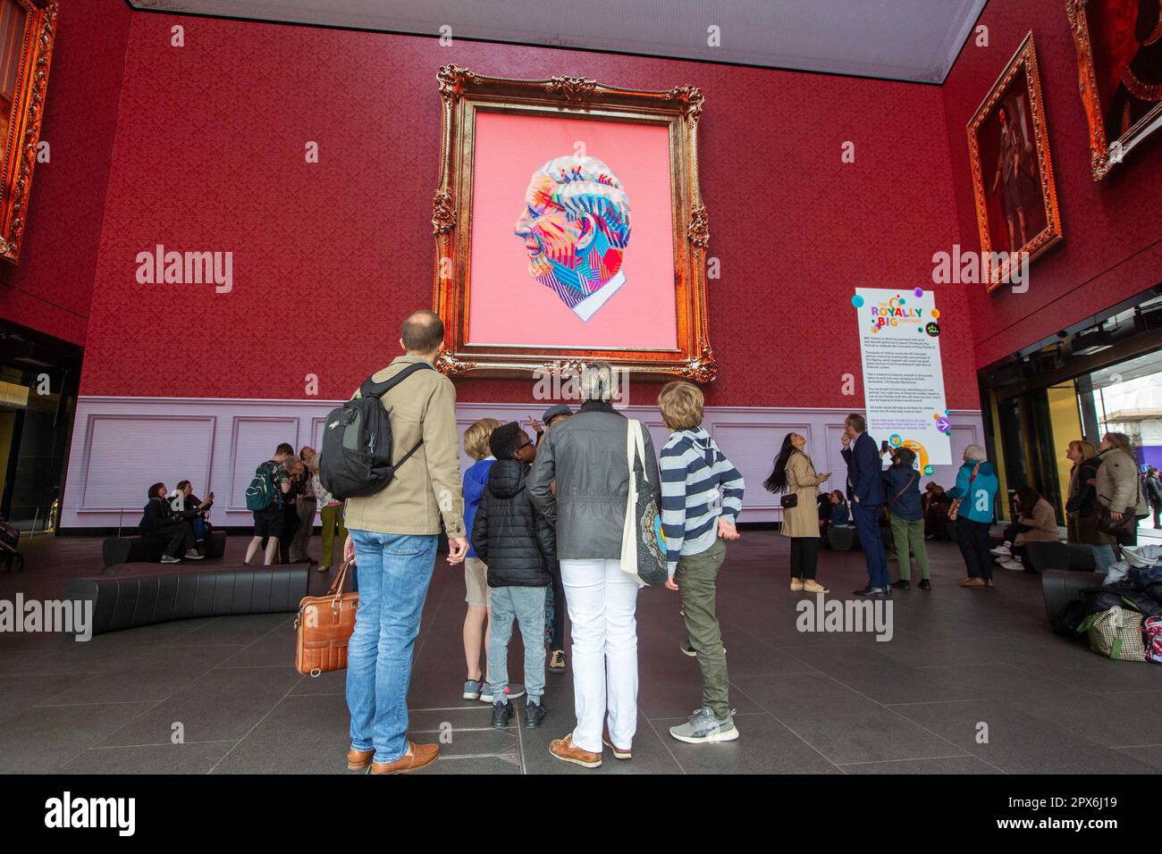 London, England, UK. 1st May, 2023. Giant digital portrait of King ...