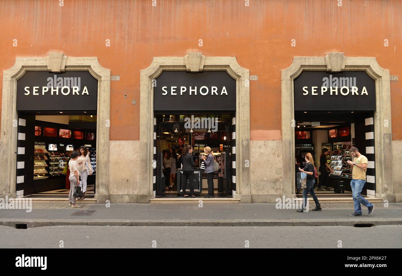 Sephora rome hi-res stock photography and images - Alamy