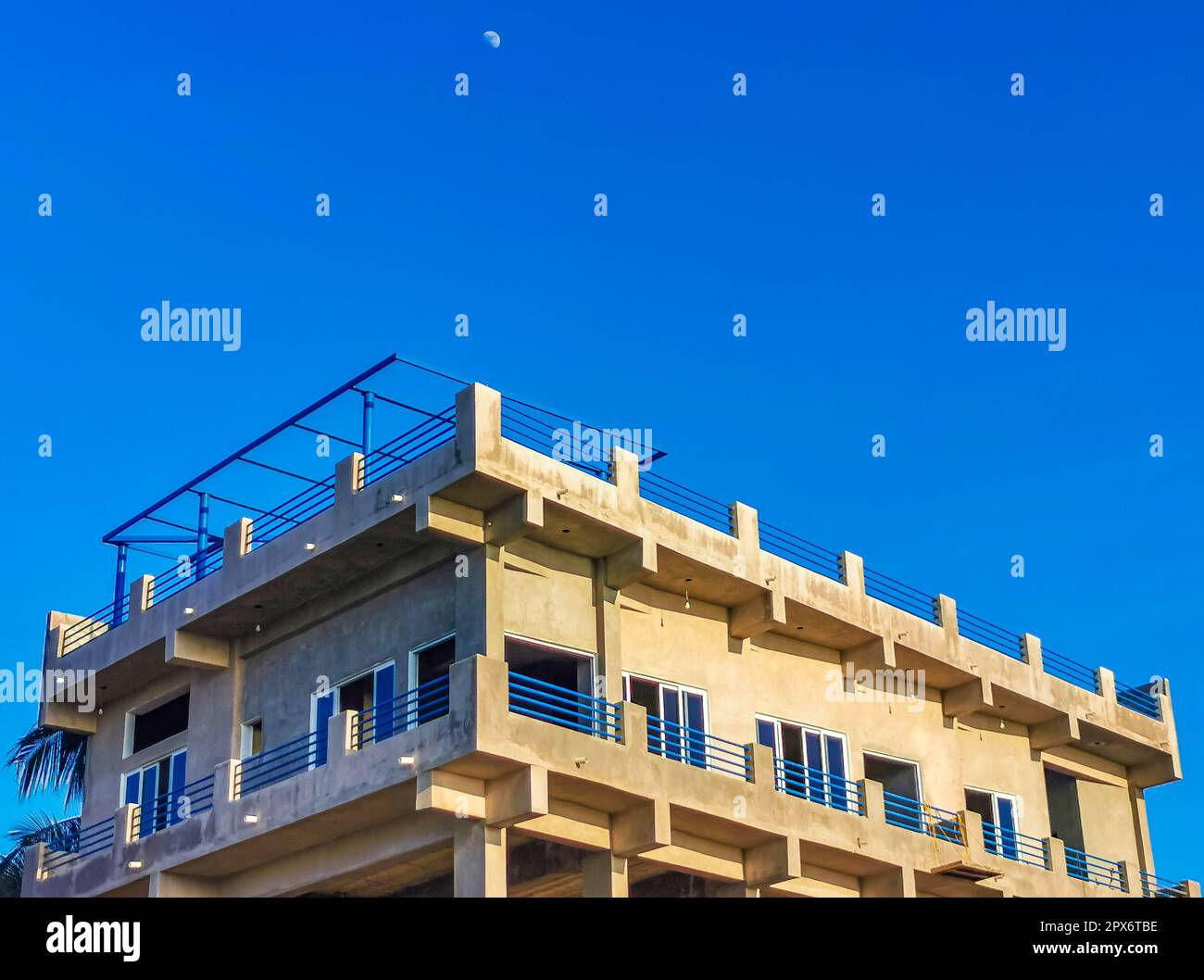 Huge gigantic construction stop building ruin building site in Zicatela ...