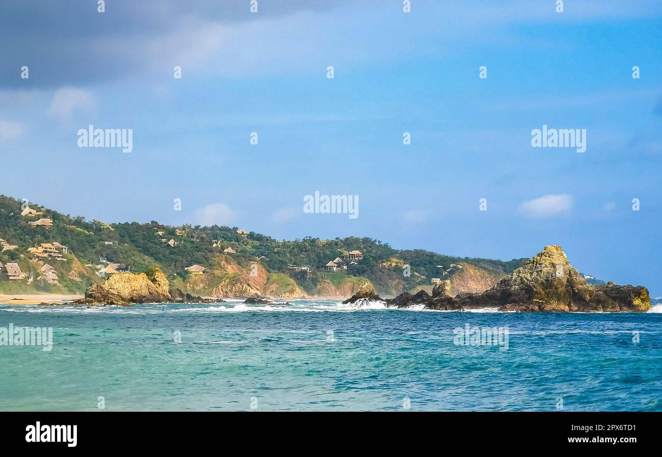 Playa mazunte mexico hi-res stock photography and images - Alamy