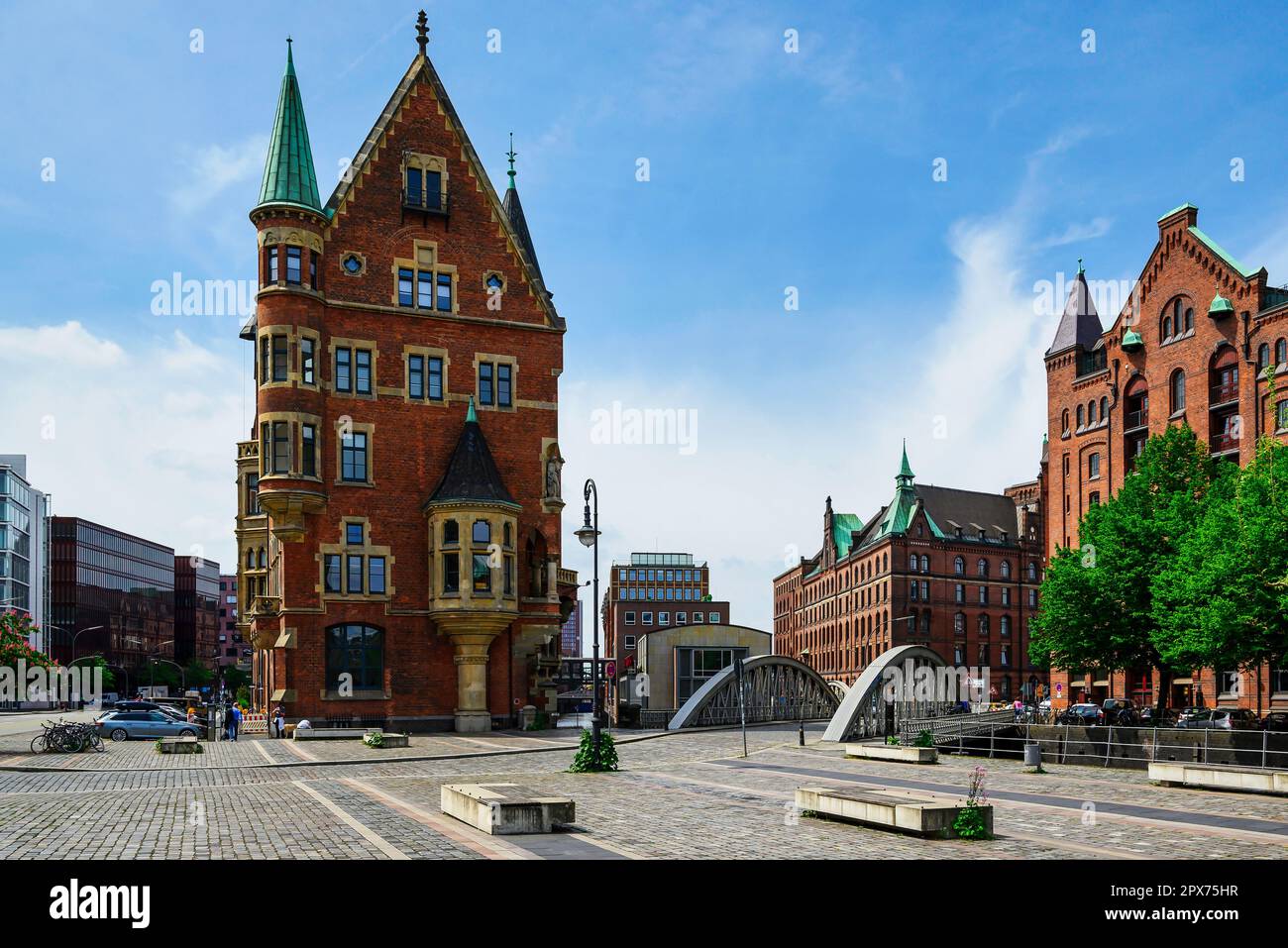 The moated castle in the warehouse district of Hamburg Stock Photo - Alamy