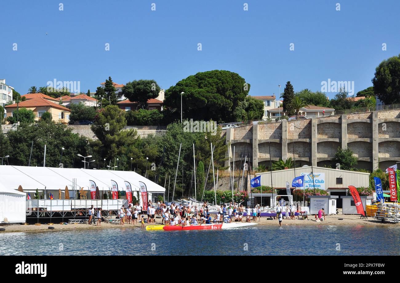 Introduction to the Tahitian canoe at the Toulon nautical base Stock ...