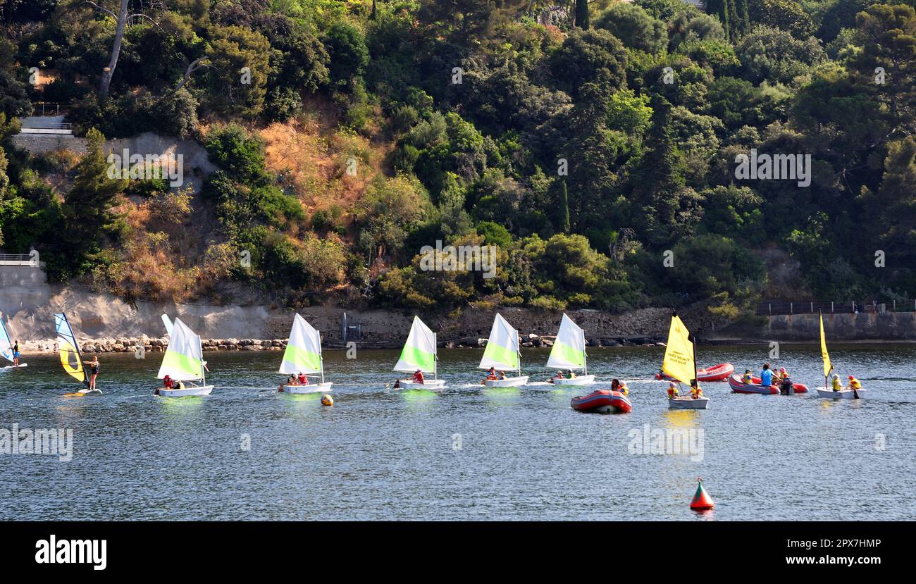 Sailing school for children, Toulon nautical base Stock Photo - Alamy