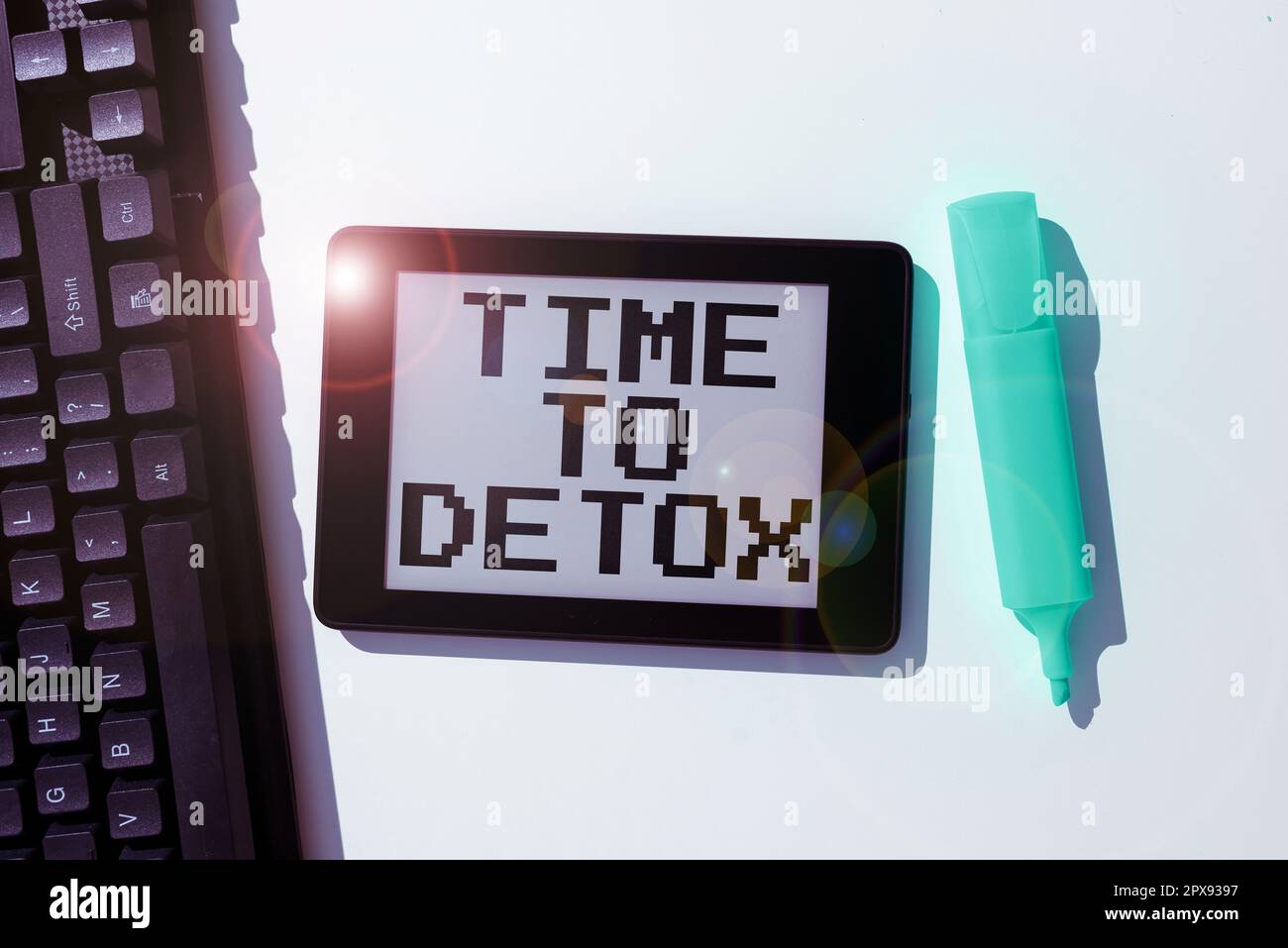 Inspiration showing sign Time To Detox, Business approach Moment for ...