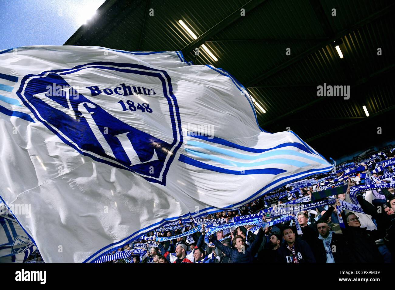 Bundesliga, Vonovia Ruhrstadion Bochum: VfL Bochum vs Borussia Dortmund ...