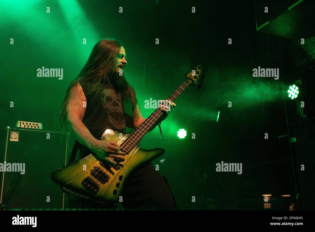 Crowbar singer hi-res stock photography and images - Alamy