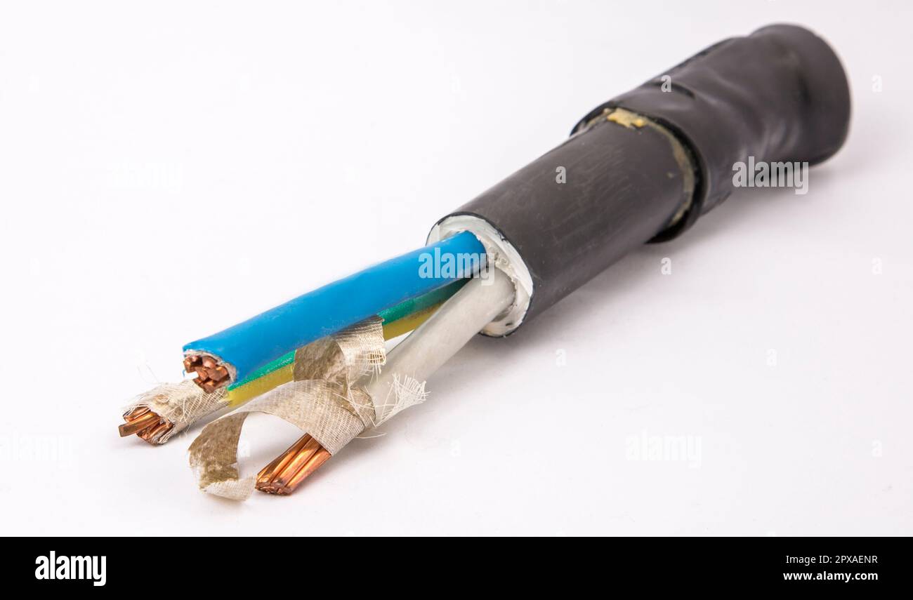 Cross section of high-voltage cable, polymer insulation Stock Photo - Alamy