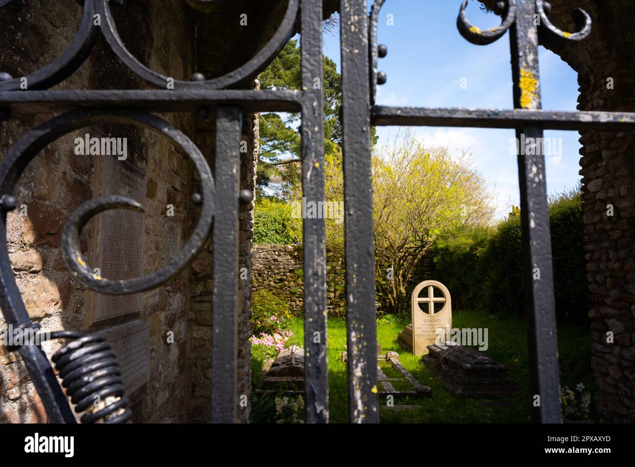 Burial spot of the 3rd Baron Montagu of Beaulieu in the ruins of ...