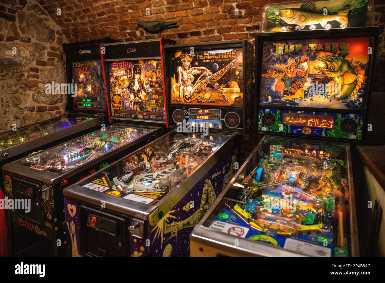 Pinball arcade culture hi-res stock photography and images - Alamy