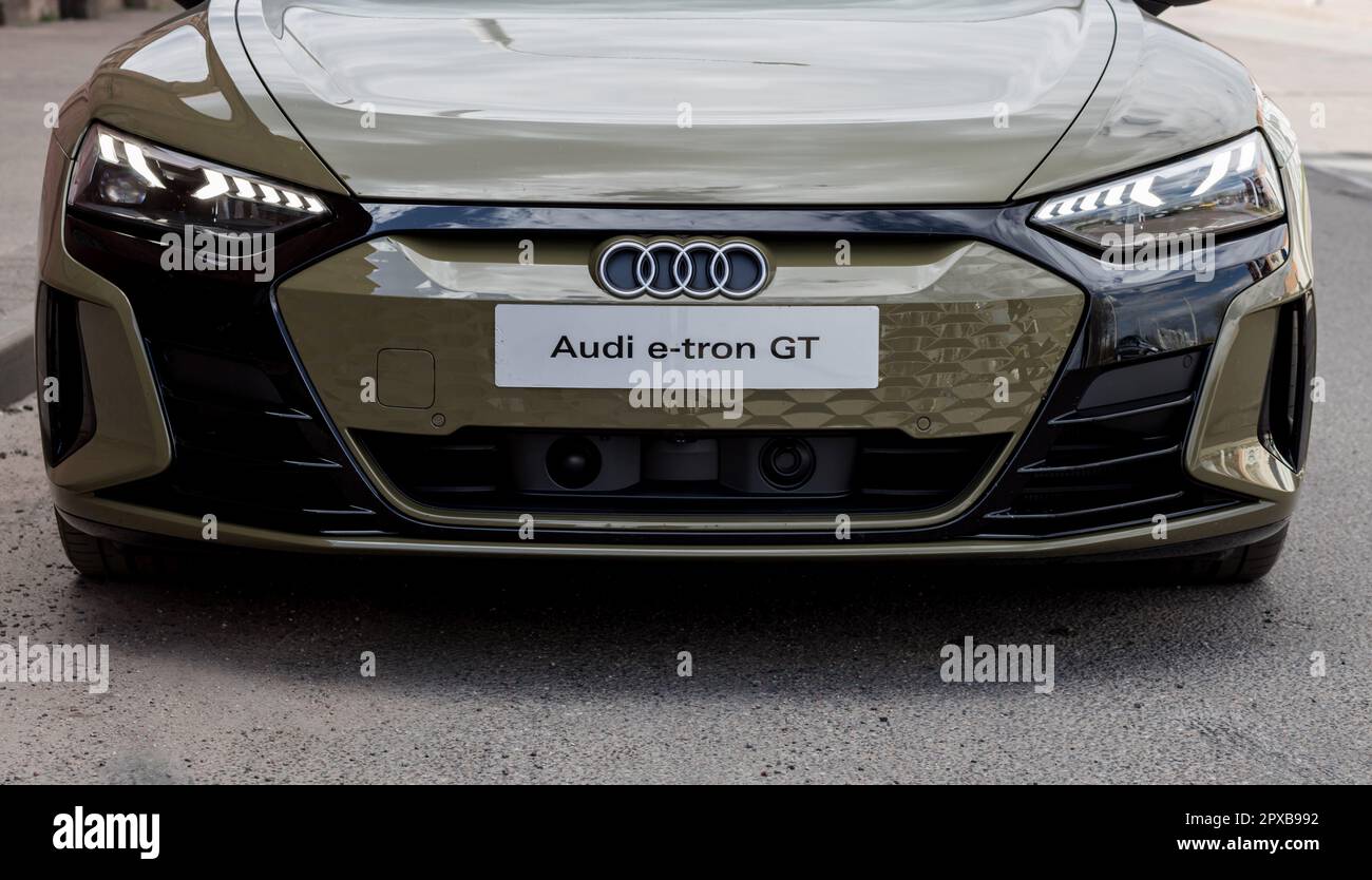 All electric audi e tron gt hi-res stock photography and images - Alamy