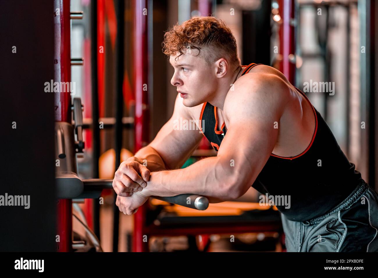 Bodybuilder resting between exercises hi-res stock photography and images - Alamy