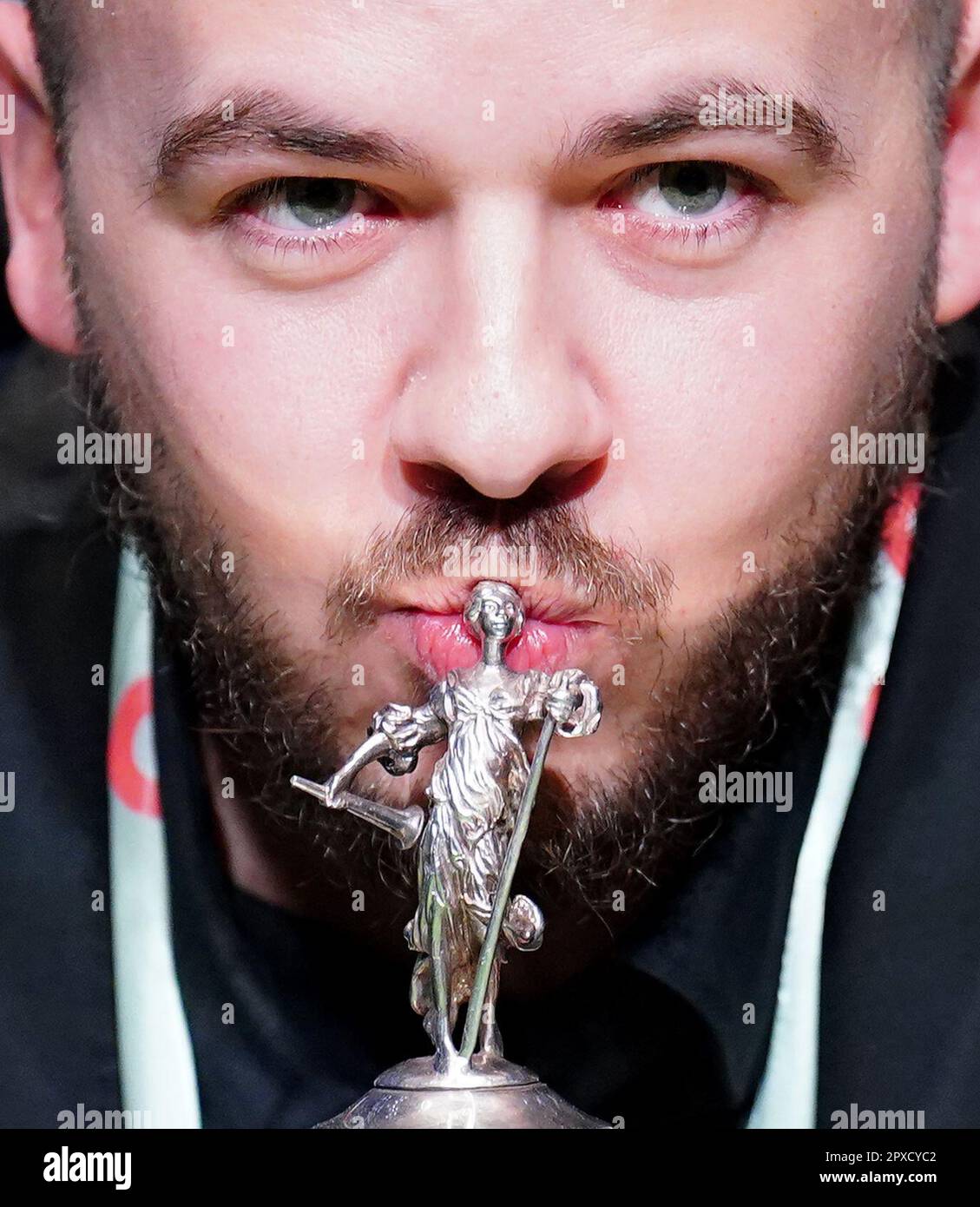 Luca brecel snooker hi-res stock photography and images - Alamy