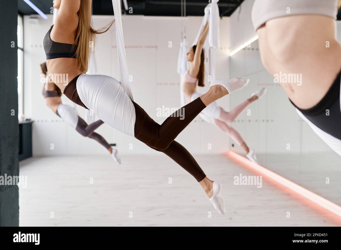 Aero stretching hi-res stock photography and images - Alamy