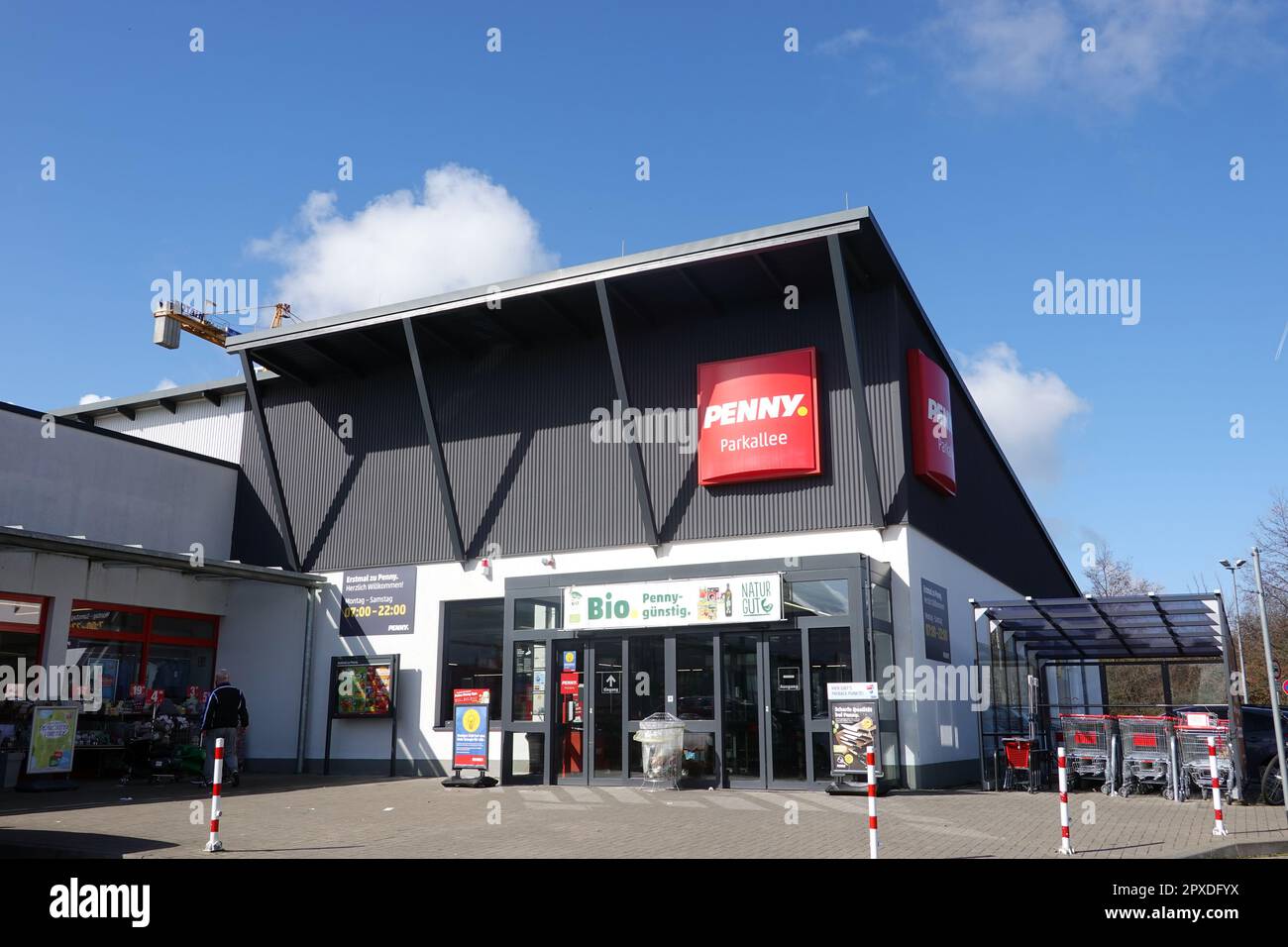 Rewe marktes hi-res stock photography and images - Alamy