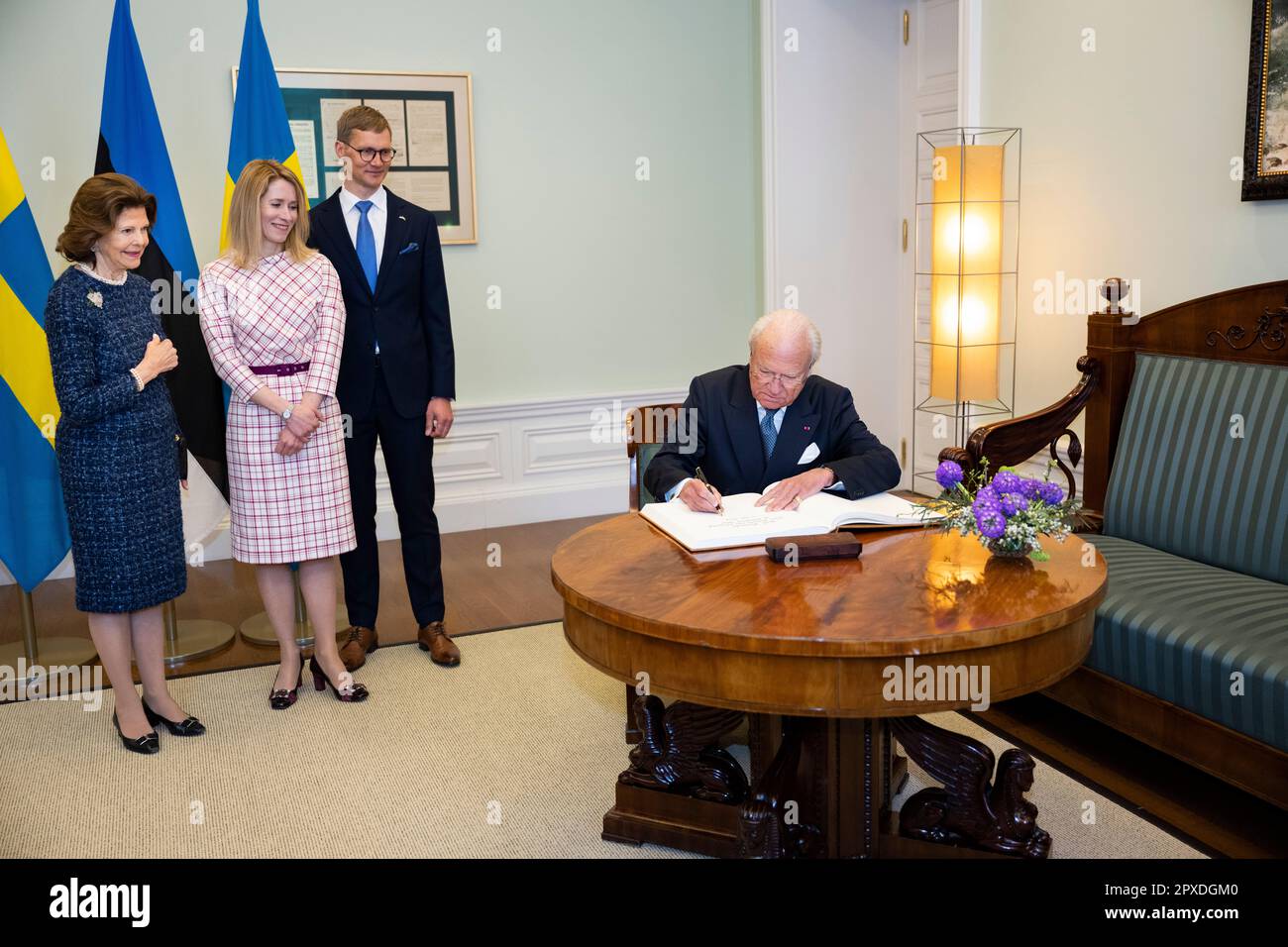 King Carl Gustaf and Queen Silvia with Estonia's Prime Minister Kaja ...