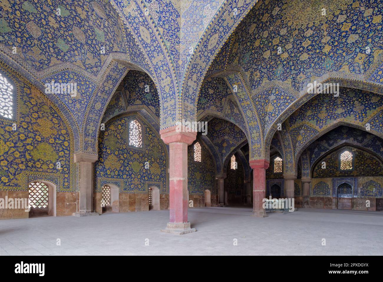 The interior of the expansive and ornately decorated Great Mosque of ...