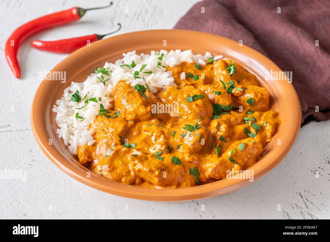 Chicken tikka masala and white rice hi-res stock photography and images ...