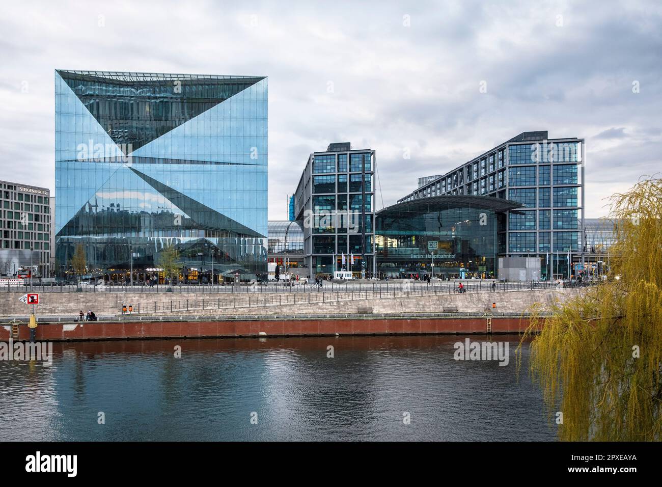 the Cube Berlin, cube-shaped office building on Washington square and ...