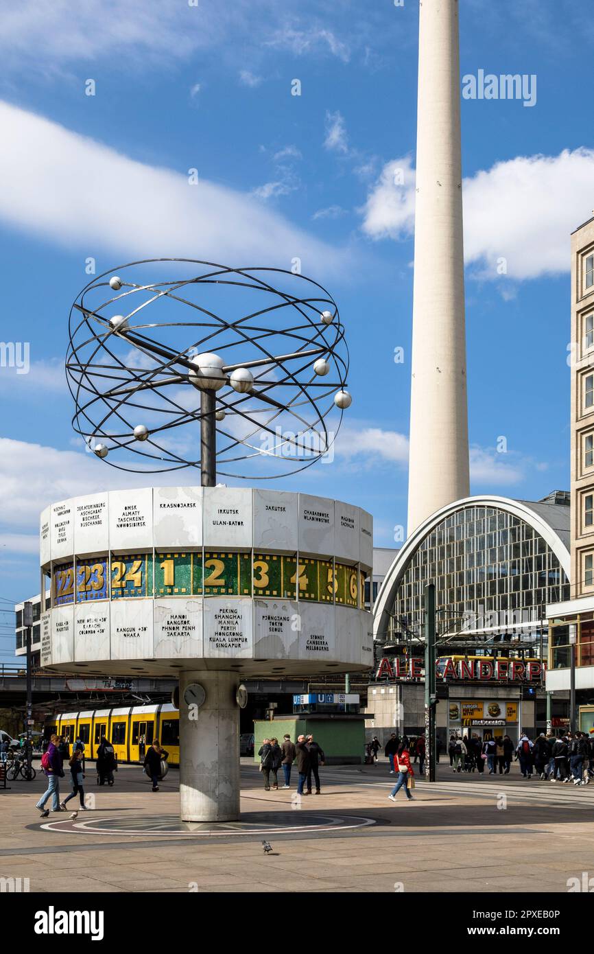 Alexanderplatz square with world clock and television tower, Berlin ...