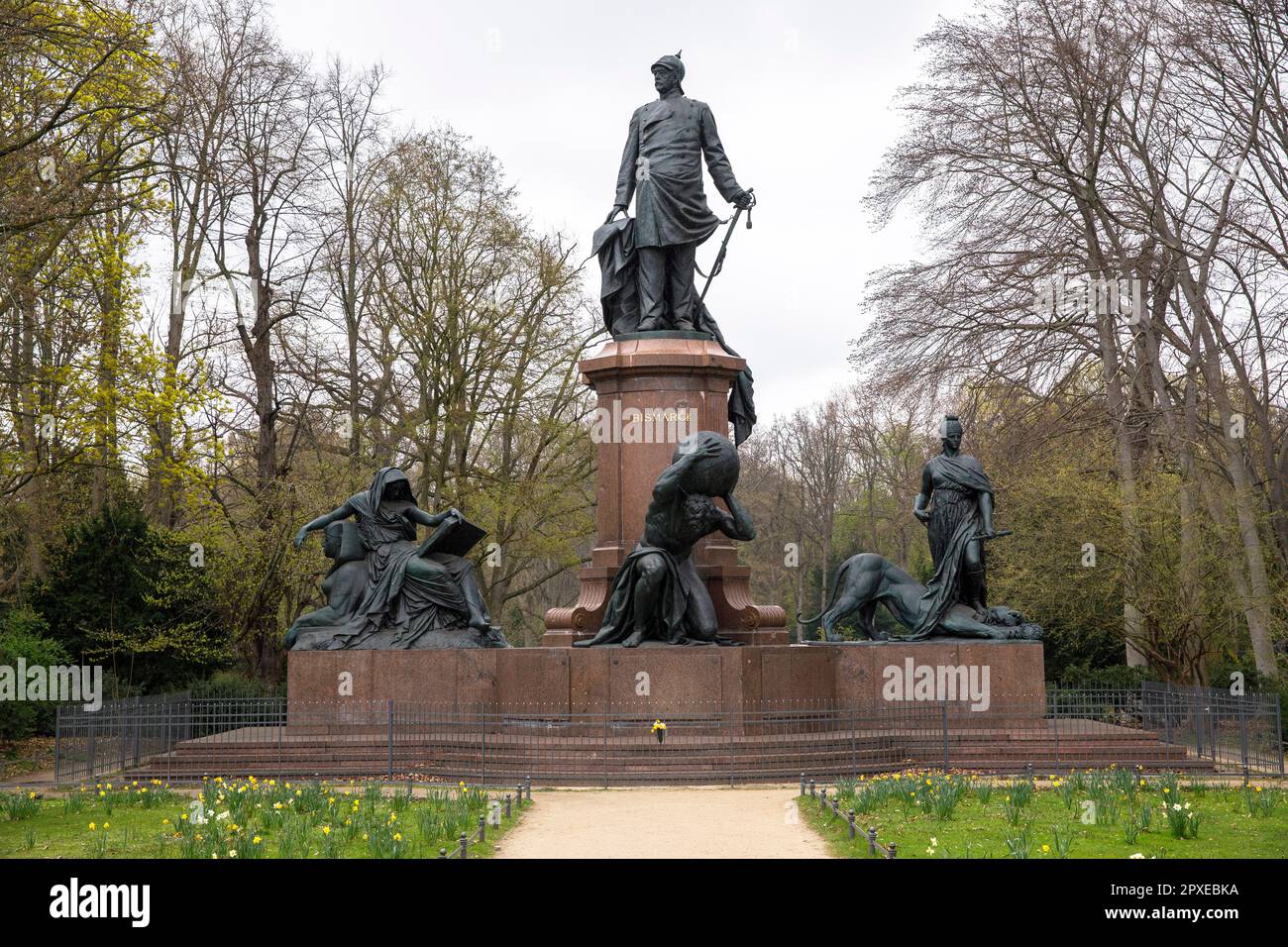 Bismarck National Monument at Grosser Tiergarten park, it commemorates ...