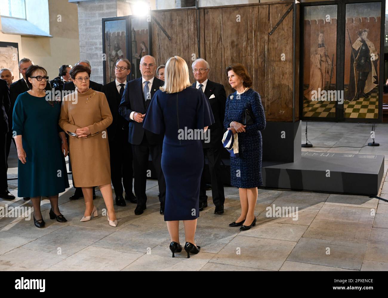 King Carl Gustaf and Queen Silvia and President Alar Karis and Mrs ...