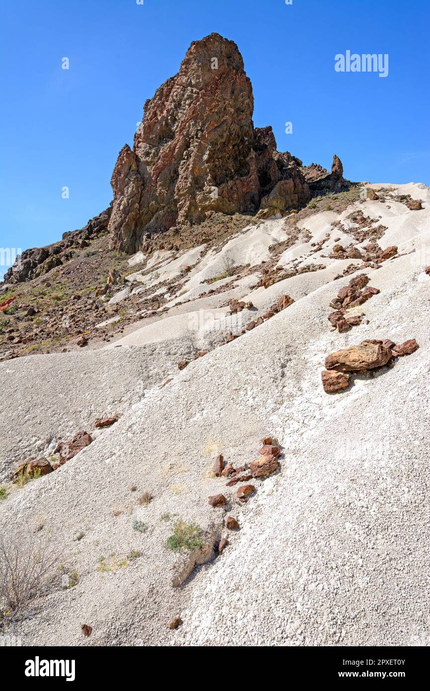 Volcanic Ash Amonst the Spires in the Castolon Area of Big Bend ...
