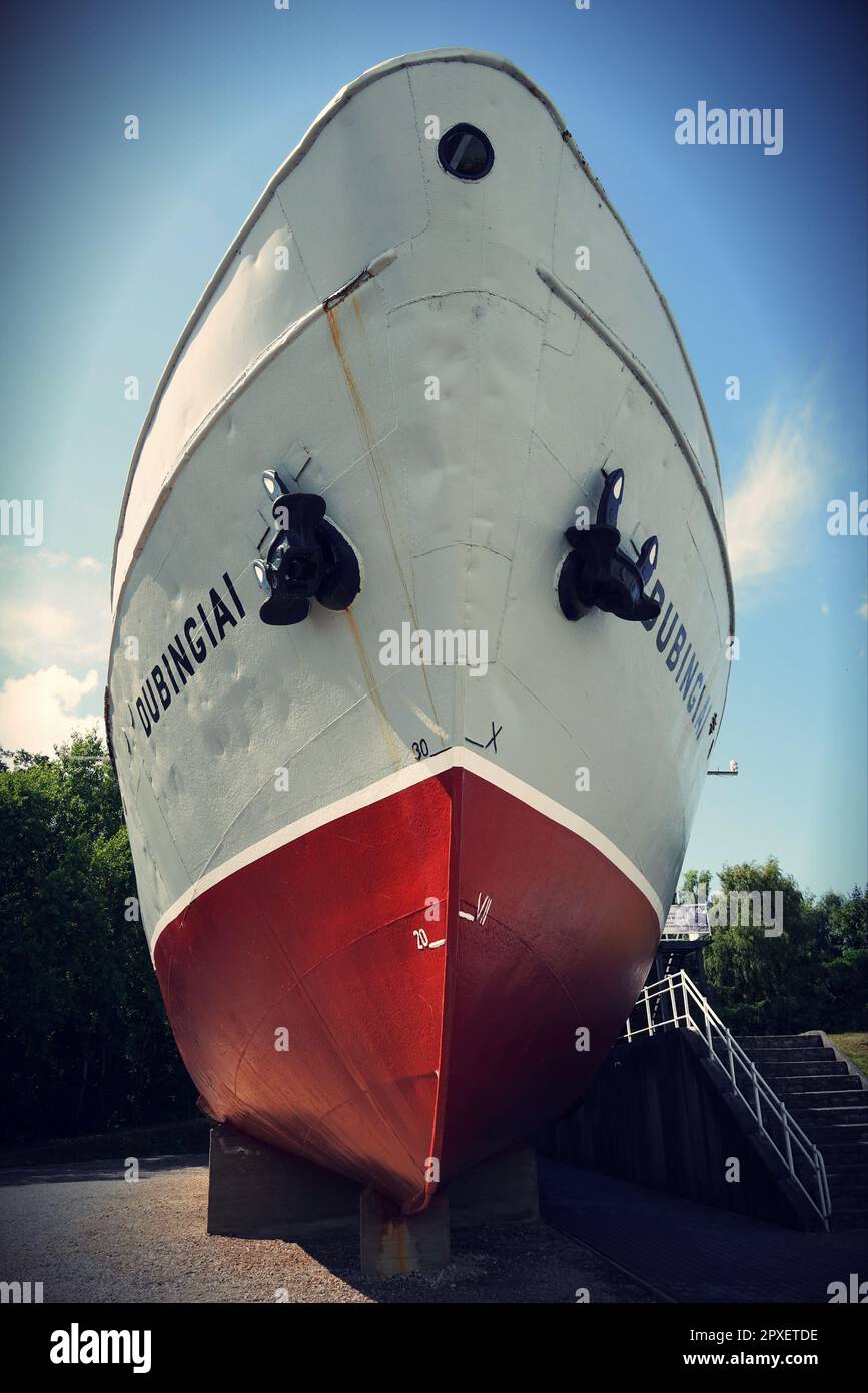 Large anchors hi-res stock photography and images - Alamy