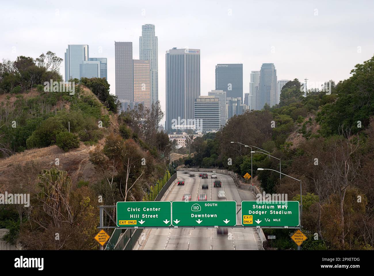 Traffic on highway 101 los hi-res stock photography and images - Alamy
