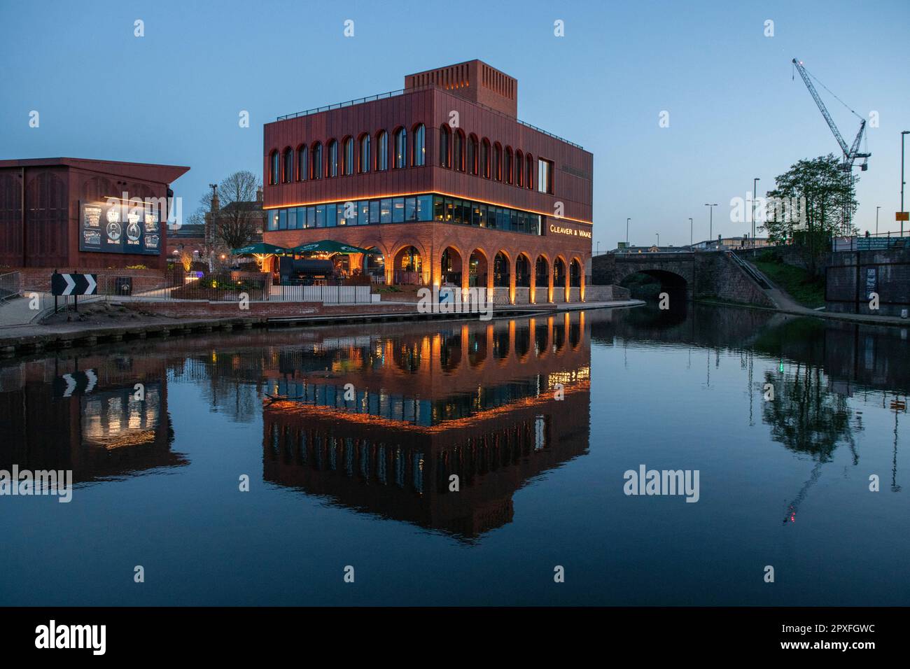 Nottingham canal london road hi-res stock photography and images - Alamy