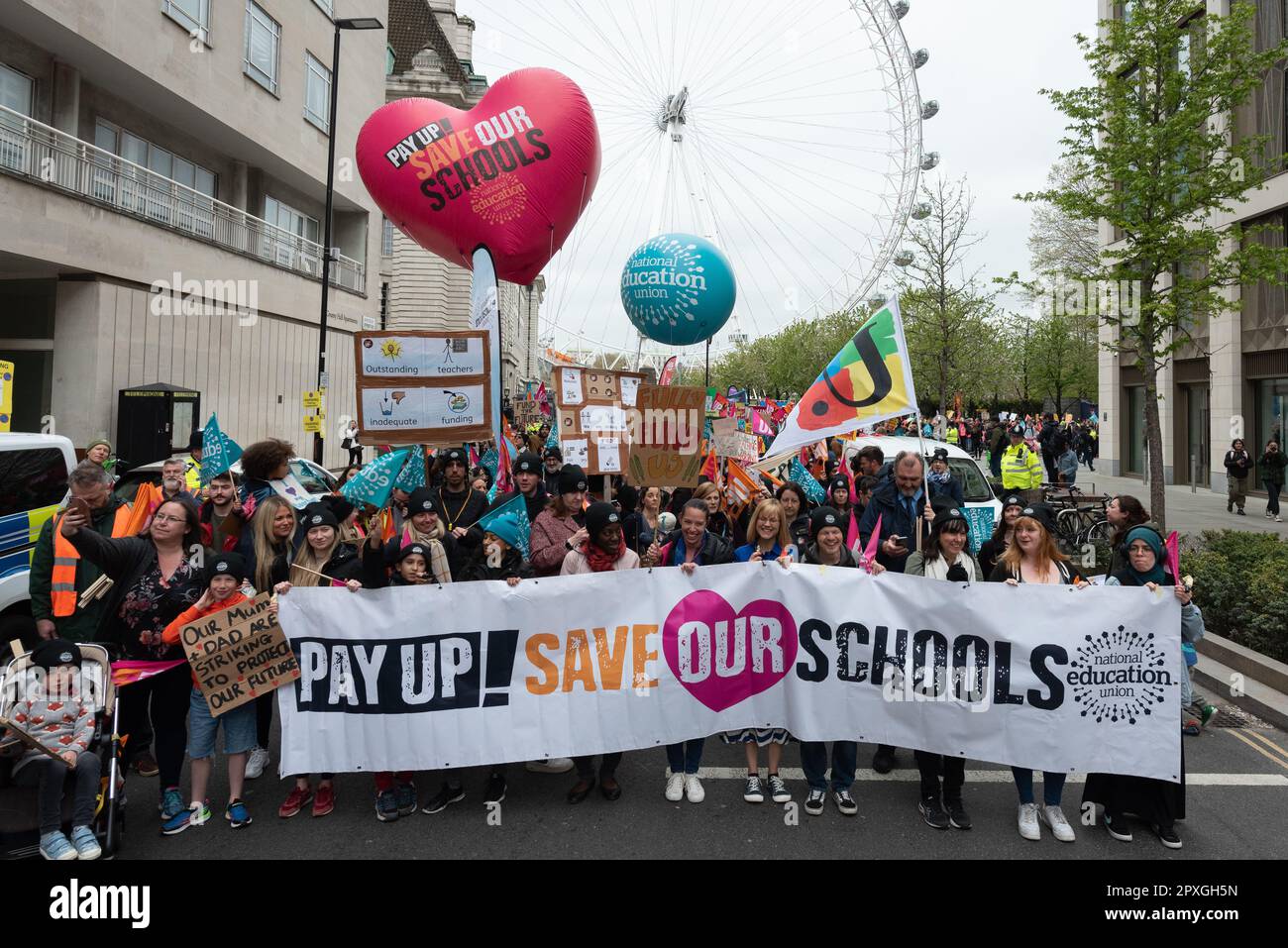 National education union balloon hi-res stock photography and images ...