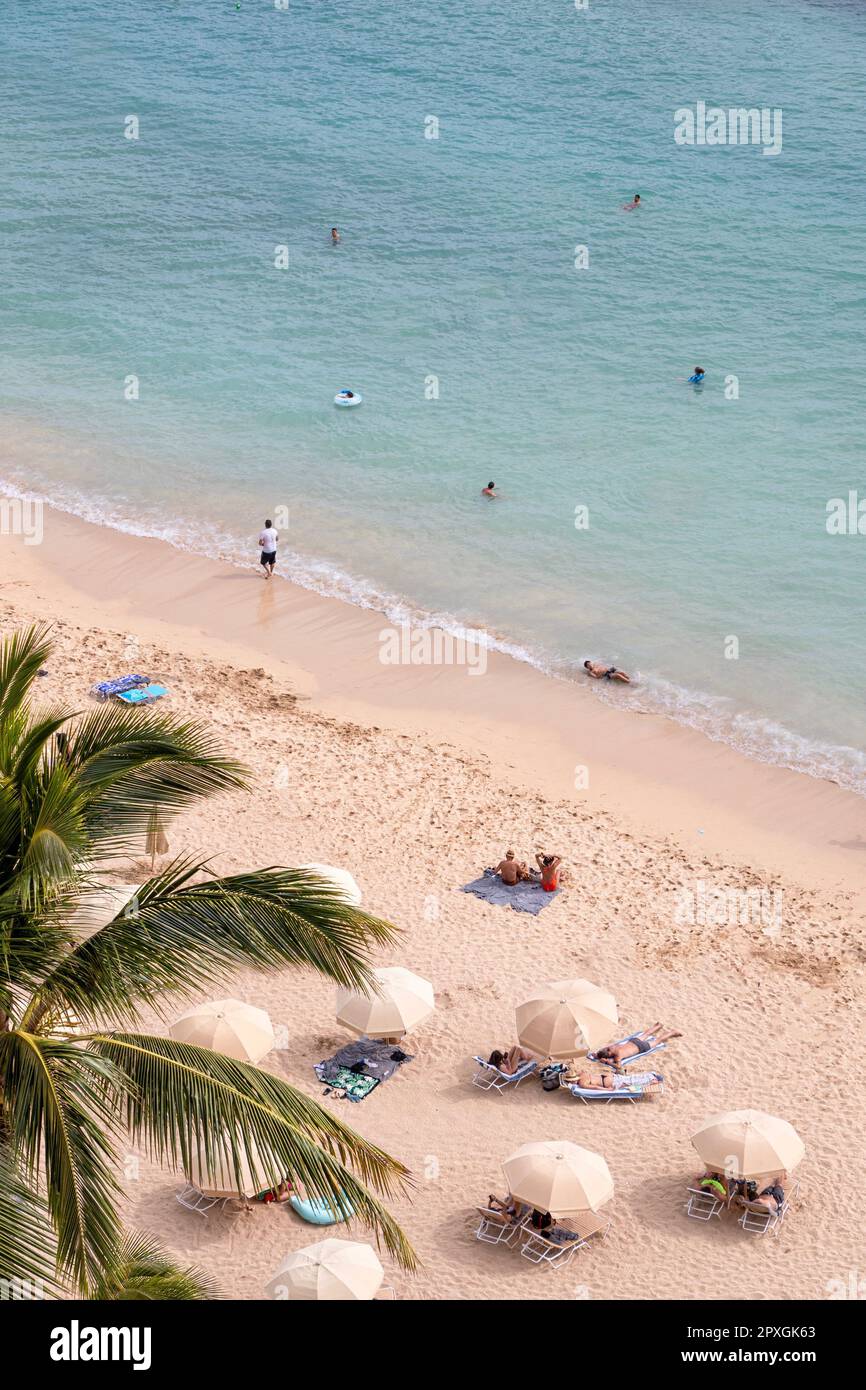 Aerial sandy beach oahu hawaii hi-res stock photography and images - Alamy