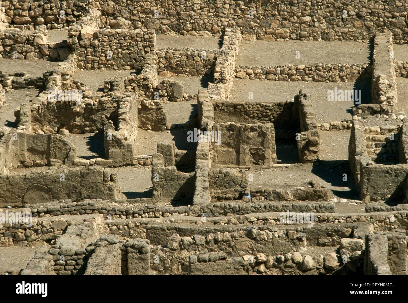 Deir el medina ruins hi-res stock photography and images - Alamy