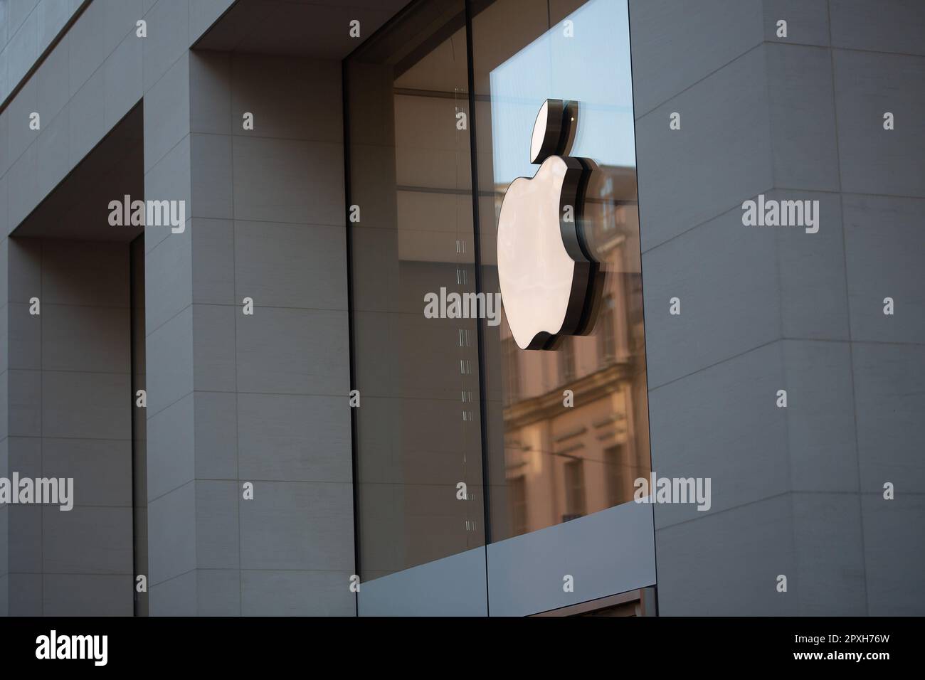 PRODUCTION - 27 April 2023, Berlin: The logo of the US technology ...