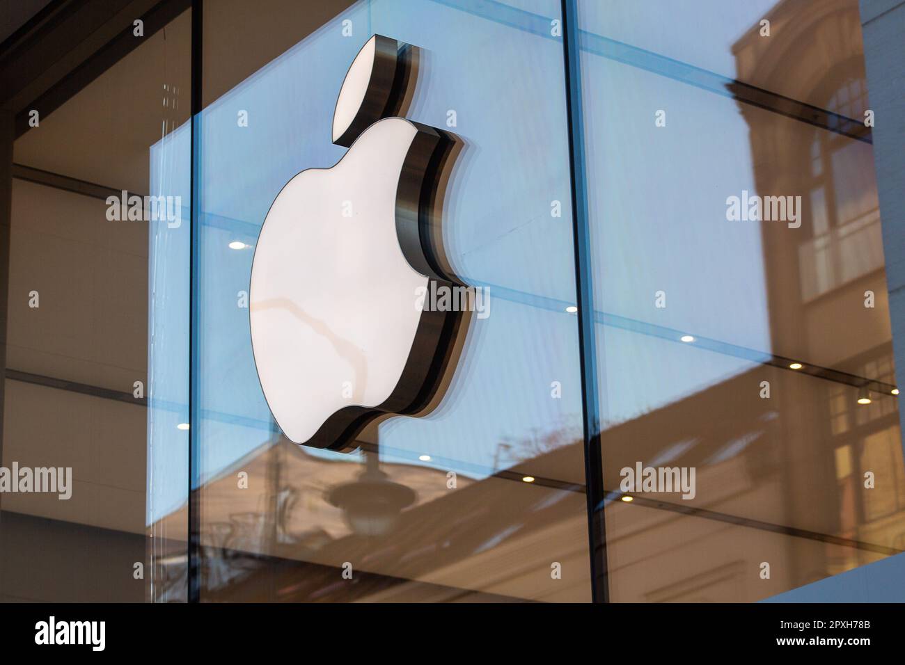 PRODUCTION - 27 April 2023, Berlin: The logo of the US technology ...