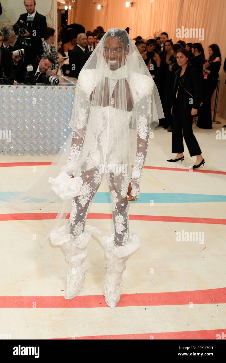 New York, USA. 01st May, 2023. Alton Mason on the red carpet during The ...