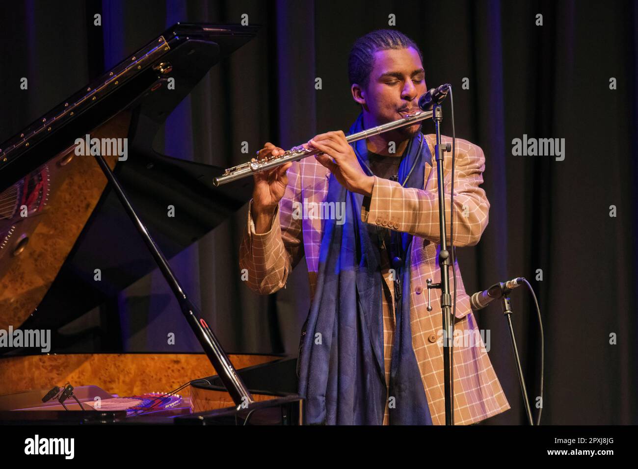 Xhosa Cole performing with Black Top at the Cheltenham Jazz Festival ...