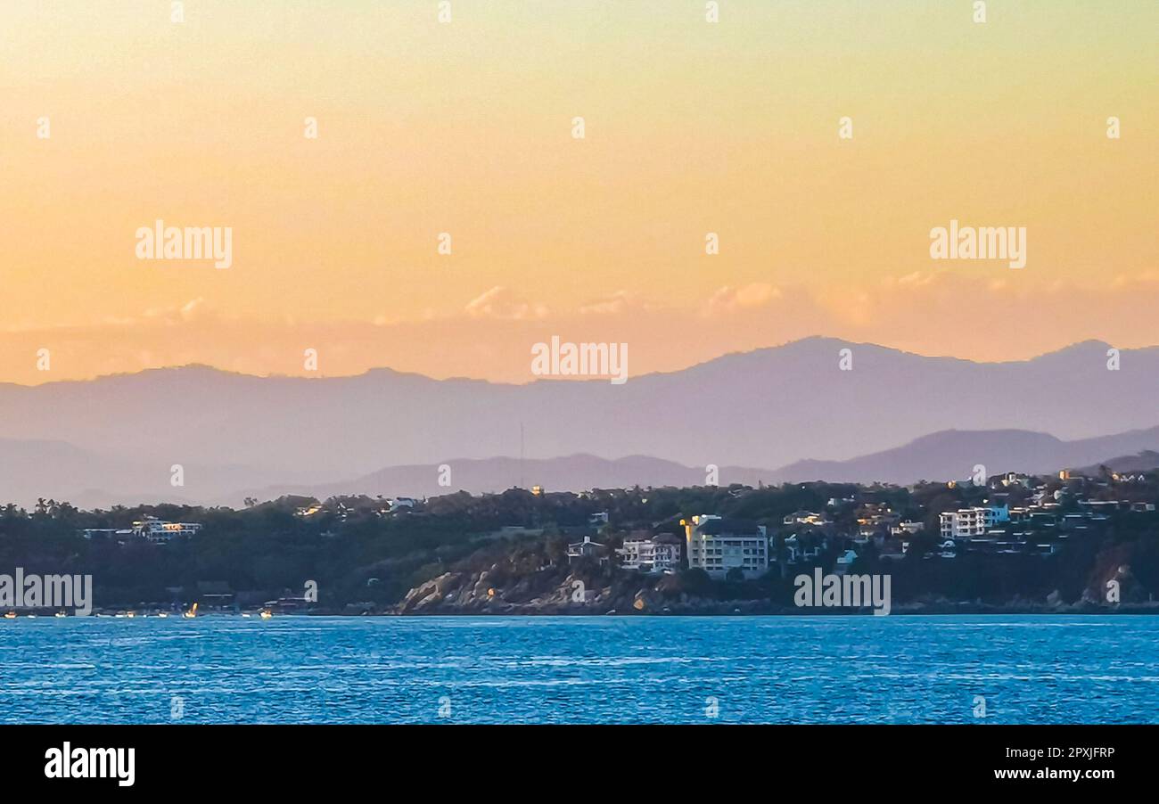 Mountains and cliffs by the sea for sunset in Zicatela Puerto Escondido ...