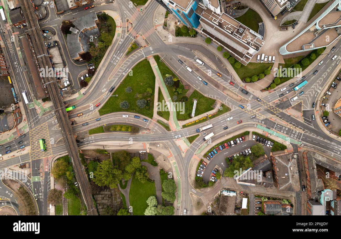 Road markings and junction hi-res stock photography and images - Alamy