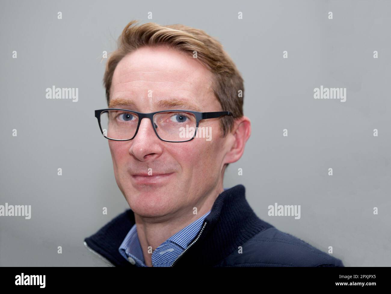 November 18th hi-res stock photography and images - Alamy