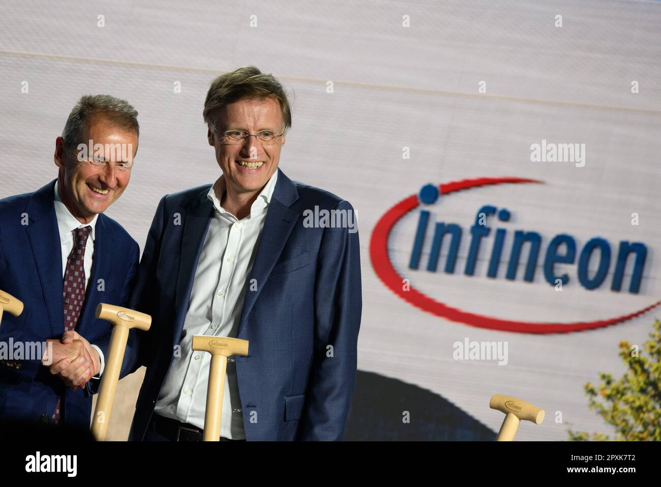 Dresden, Germany. 02nd May, 2023. Jochen Hanebeck (r) Infineon CEO, and ...
